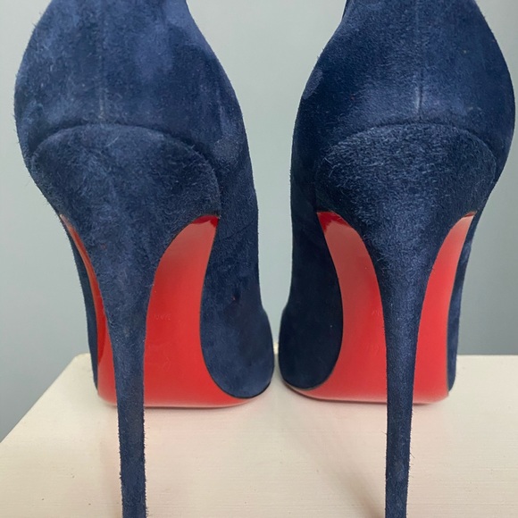 Christian Louboutin | Shoes | Christian Louboutins So Kate Blue Suede ...